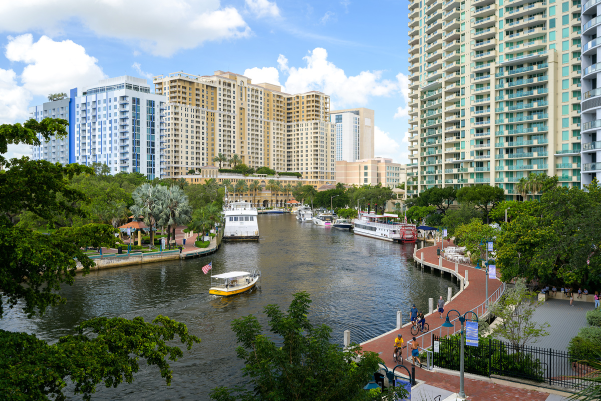 Coasterra Apartments | Fort Lauderdale Apartments near Las Olas
